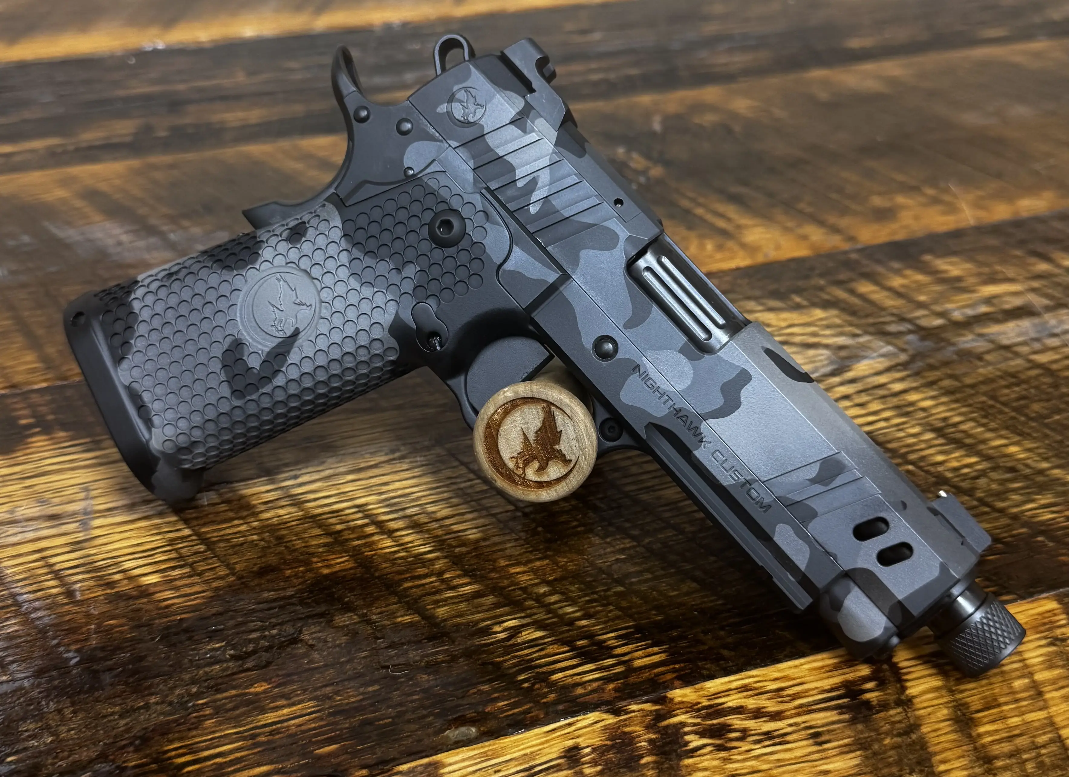 Nighthawk Customs Vice President Commander 9mm w/ Double stack ...