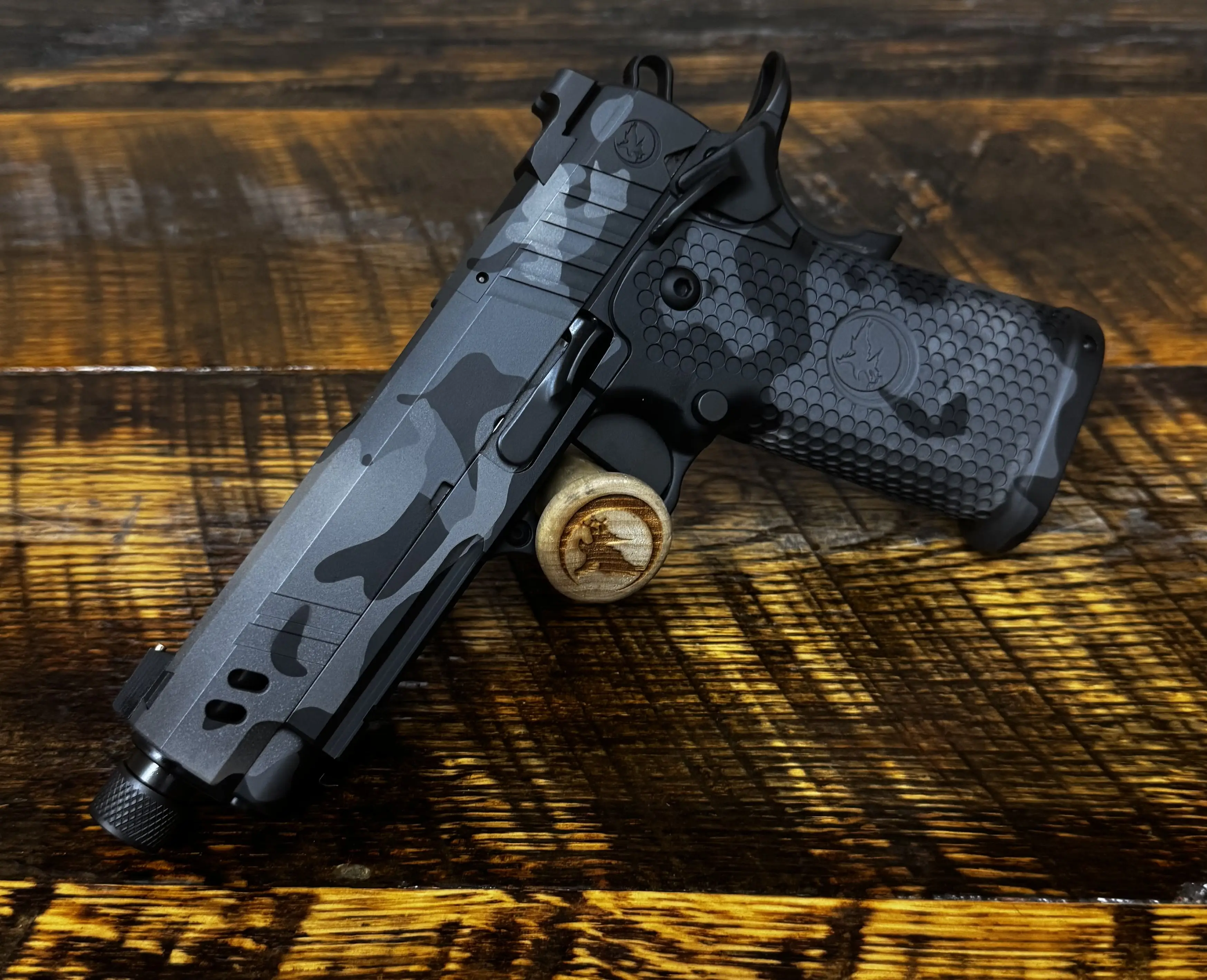 Nighthawk Customs Vice President Commander 9mm w/ Double stack ...